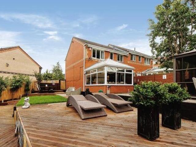 3 Bedroom Semi detached House For Sale In Blaydon on tyne