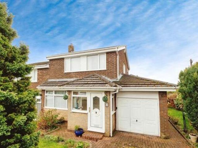 3 Bedroom Semi detached House For Sale In Blaydon on tyne