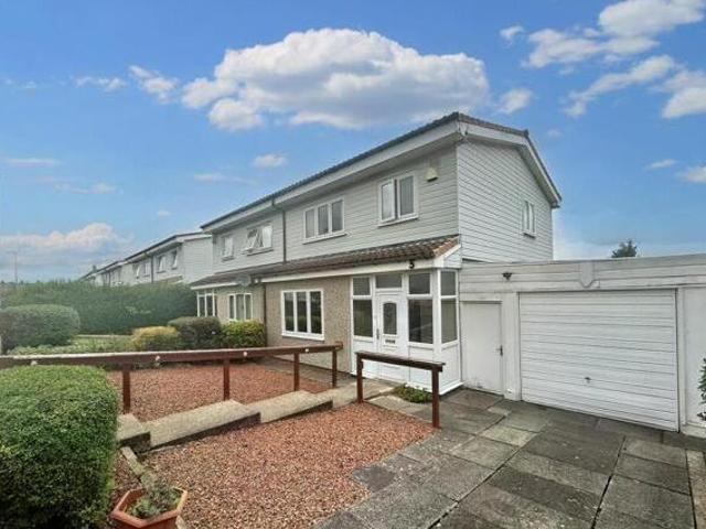 3 Bedroom Semi detached House For Sale In Blaydon on tyne, Tyne And Wear