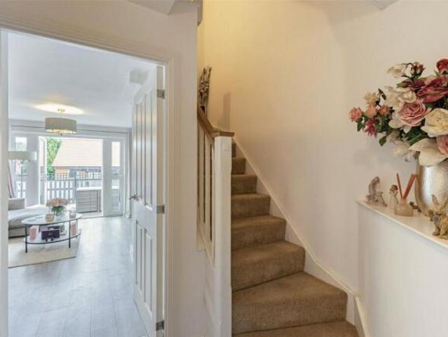 3 bedroom semi detached house for sale in Blackmoor Drive, Basingstoke, RG24