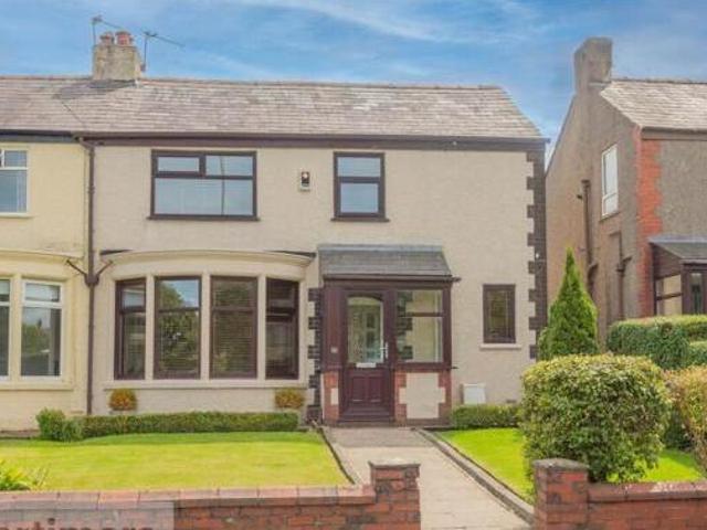 3 Bedroom Semi detached House For Sale In Blackburn, Lancashire
