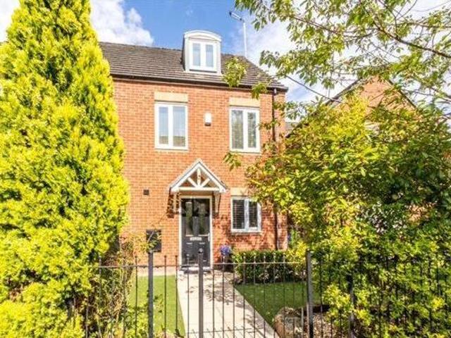 3 Bedroom Semi detached House For Sale In Blackley Village, Manchester