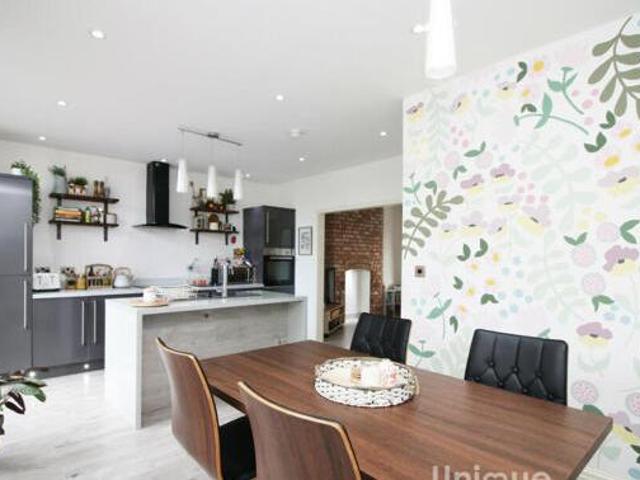 3 Bedroom Semi detached House For Sale In Blackpool