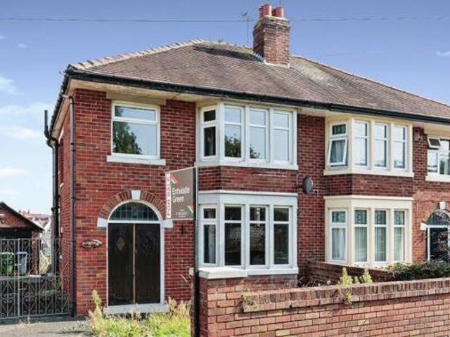 3 Bedroom Semi detached House For Sale In Blackpool, Lancashire