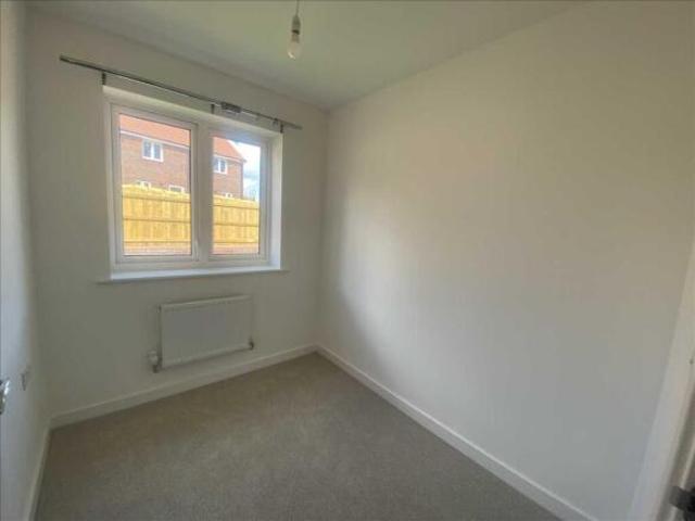 3 bedroom semi detached house for sale in Blacksmiths Drive, Exeter, EX1