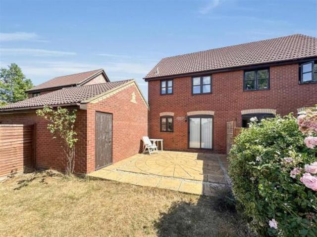 3 bedroom semi detached house for sale in Blansby Chase, Emerson Valley, Milton Keynes, MK4