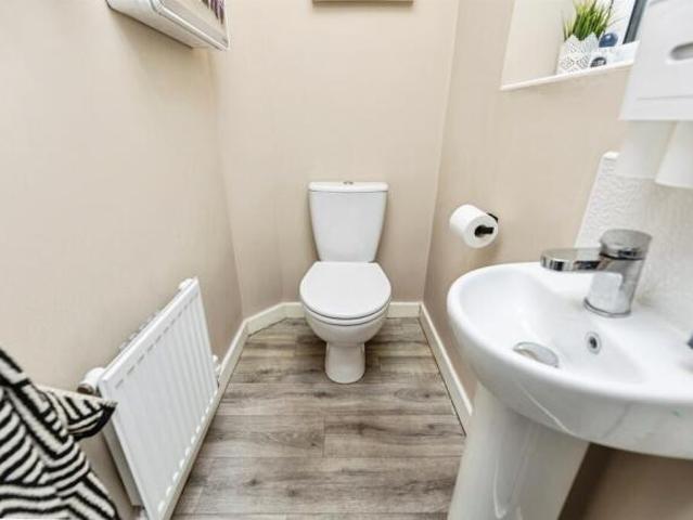 3 bedroom semi detached house for sale in Blenkinsop Avenue, Leeds, LS10