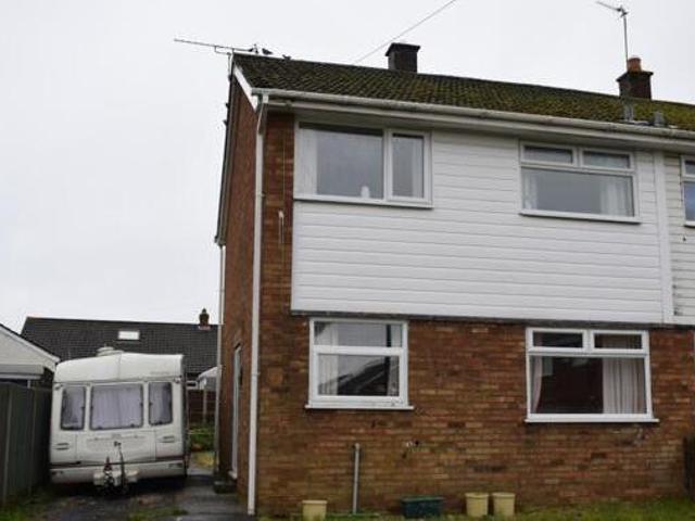 3 Bedroom Semi detached House For Sale In Broughton