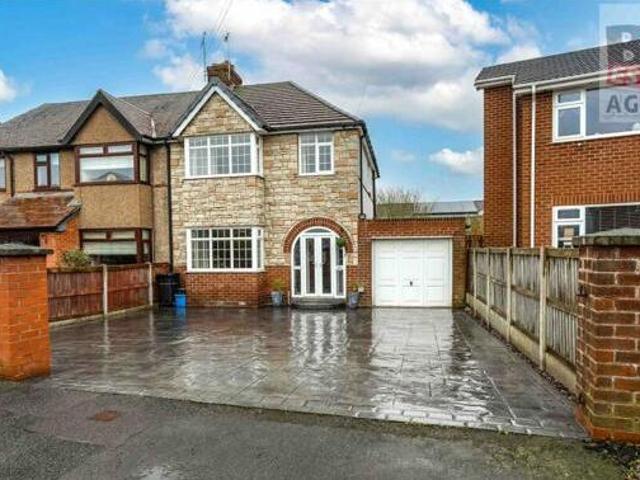 3 Bedroom Semi detached House For Sale In Broughton, Chester