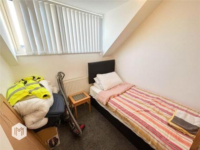 3 bedroom semi detached house for sale in Browmere Drive, Croft, WA3