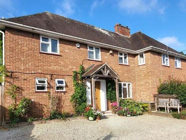3 Bedroom Semi detached House For Sale In Brockenhurst, Hampshire