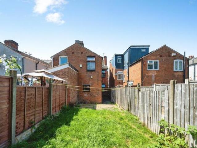 3 bedroom semi detached house for sale in Bromyard Road, Birmingham, B11