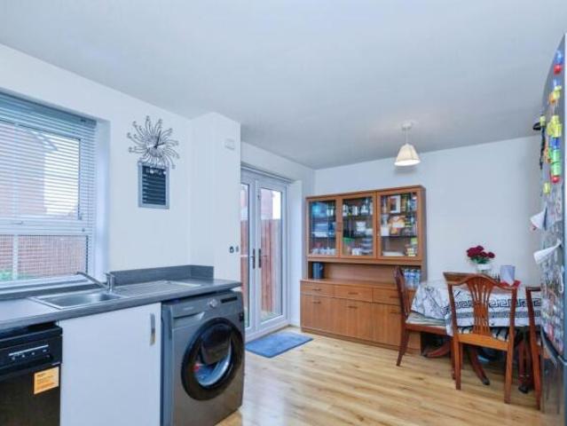 3 bedroom semi detached house for sale in Broomfield Crescent, LEICESTER, Leicestershire, LE4