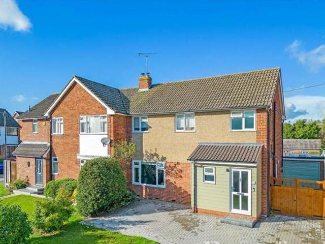 3 Bedroom Semi detached House For Sale In Broomfield