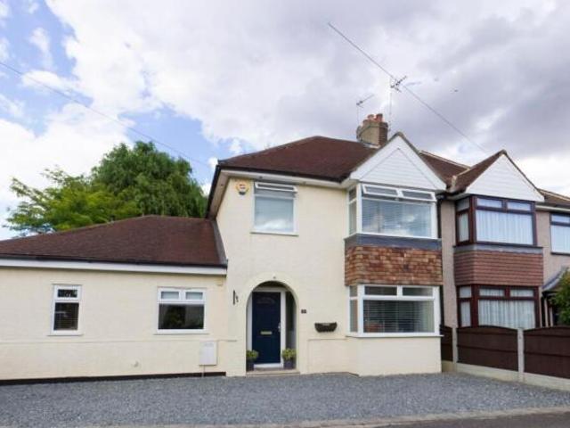 3 bedroom semi detached house for sale in Broomwood Gardens, Pilgrims Hatch, Brentwood, CM15
