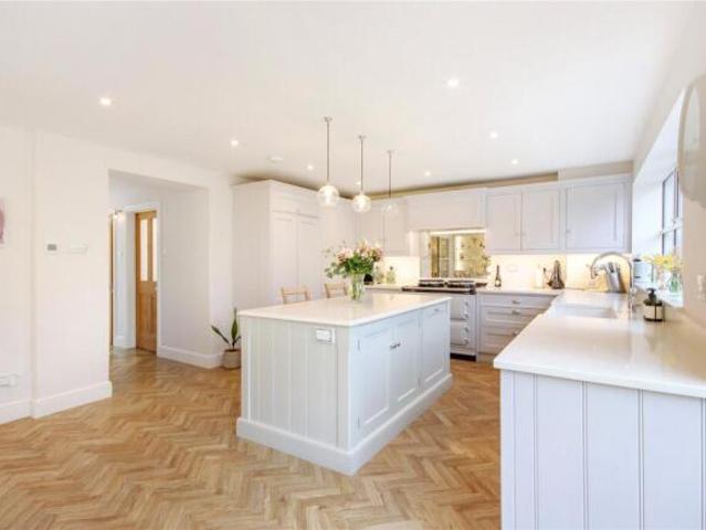 3 bedroom semi detached house for sale in Bradbourne Road, Sevenoaks, Kent, TN13