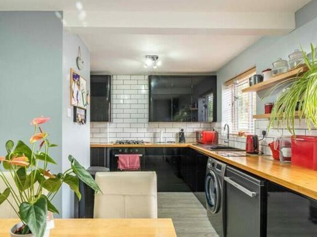 3 Bedroom Semi detached House For Sale In Bradley Stoke