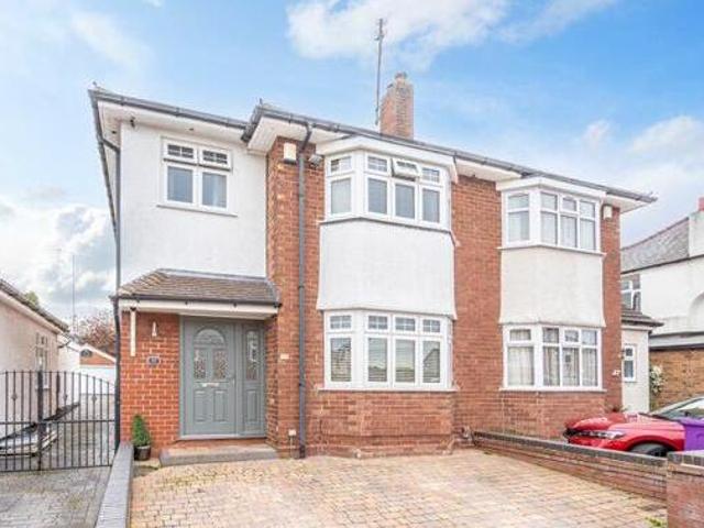 3 Bedroom Semi detached House For Sale In Bradmore