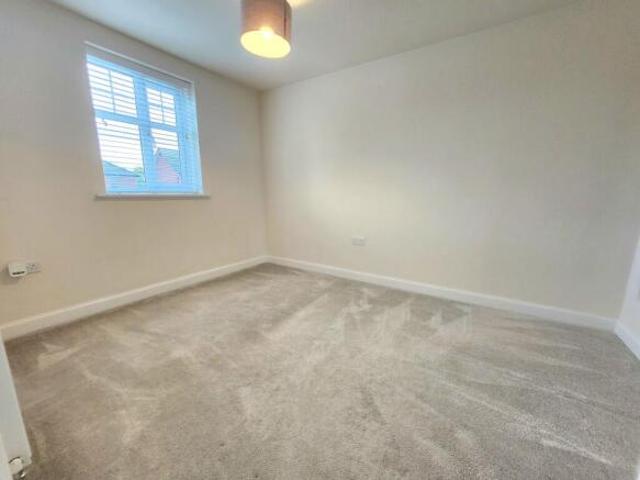 3 bedroom semi detached house for sale in Braeburn Drive, Appleton, WA4