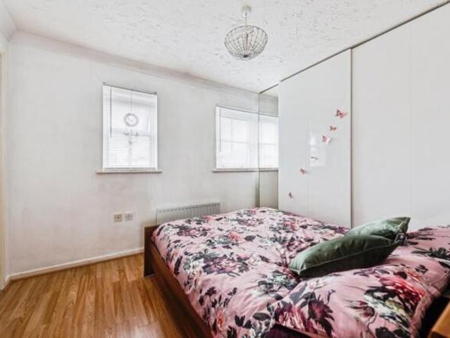 3 bedroom semi detached house for sale in Brake Hill, Oxford, Oxfordshire, OX4