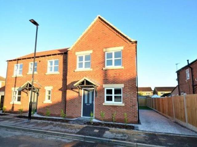 3 Bedroom Semi detached House For Sale In Branton, Doncaster