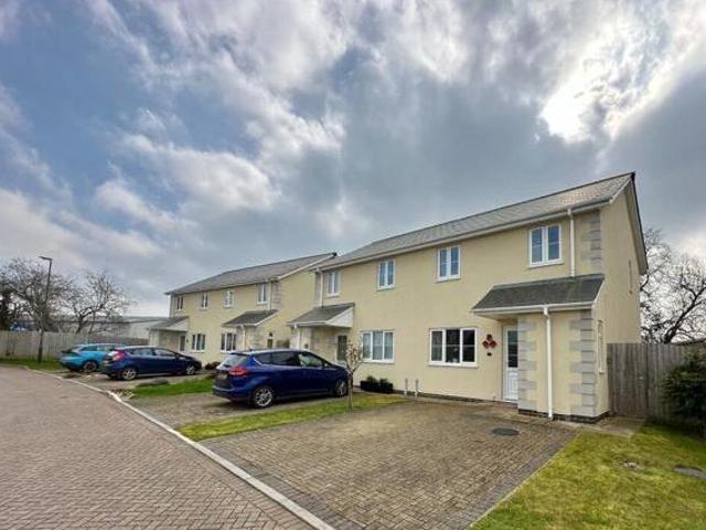 3 Bedroom Semi detached House For Sale In Bream