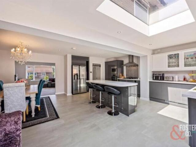 3 bedroom semi detached house for sale in Brentwood Crescent, Brighton, BN1