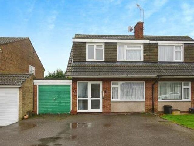 3 Bedroom Semi detached House For Sale In Brentwood, Essex
