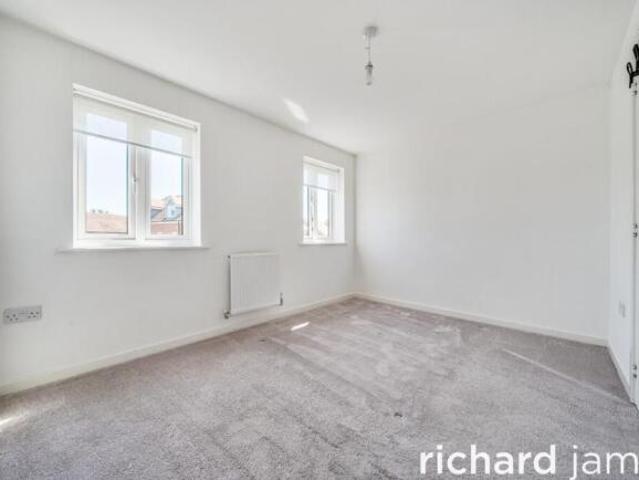 3 bedroom semi detached house for sale in Brickworth Place, Swindon, SN3