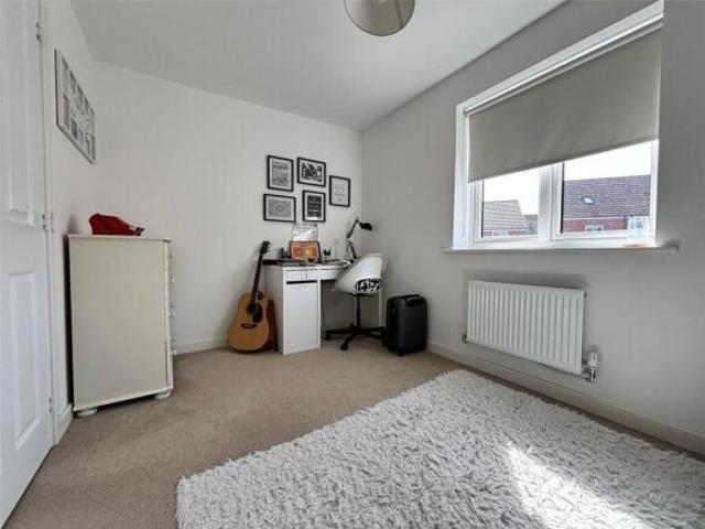 3 bedroom semi detached house for sale in Brickworth Place, Swindon, SN3