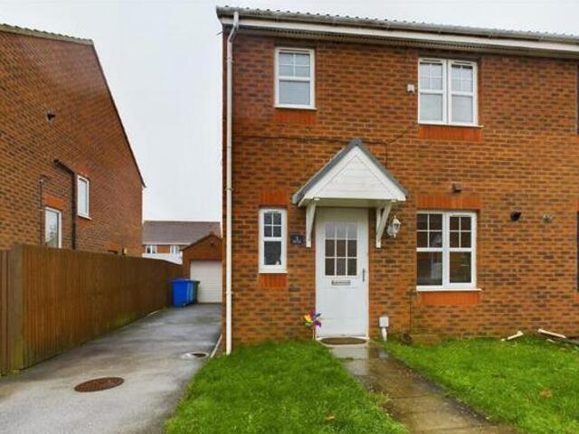 3 Bedroom Semi detached House For Sale In Bridlington