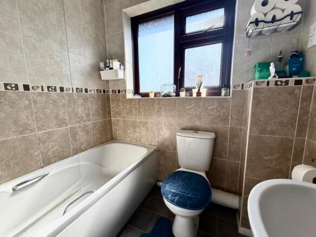 3 bedroom semi detached house for sale in Brigg Close, Lincoln, LN6