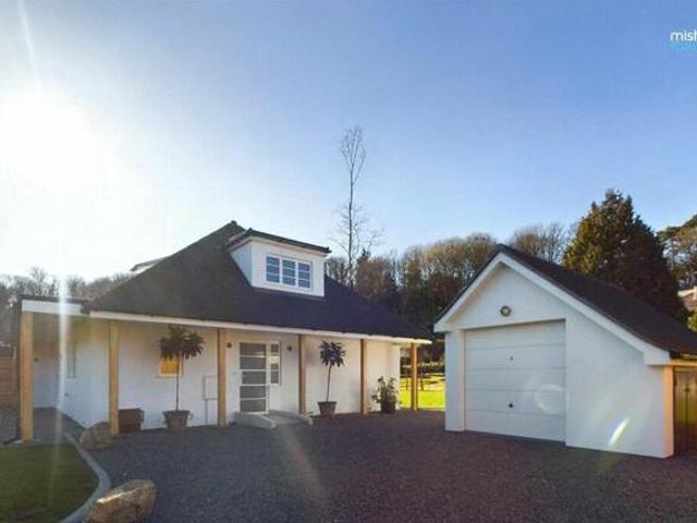3 Bedroom Semi detached House For Sale In Brighton, East Sussex