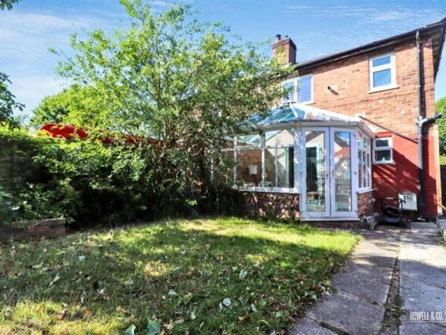 3 bedroom semi detached house for sale in Brindley Avenue, WA4
