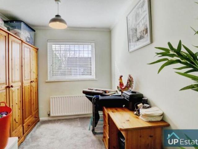 3 bedroom semi detached house for sale in Brinklow Road, Binley, CV3
