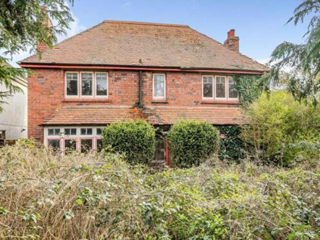 3 Bedroom Semi detached House For Sale In Bristol, Gloucestershire
