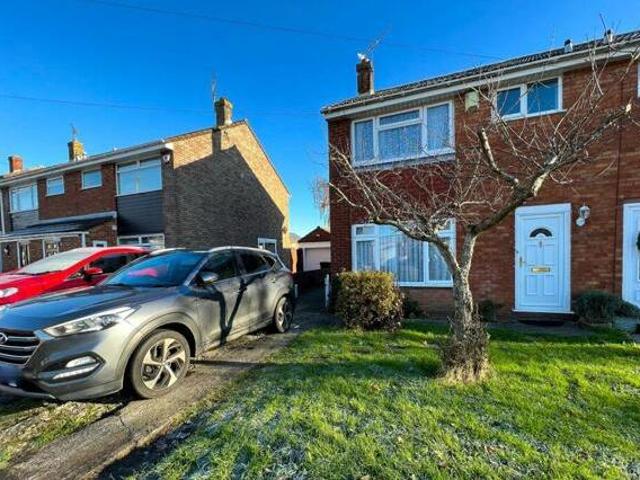 3 Bedroom Semi detached House For Sale In Bristol