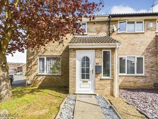 3 Bedroom Semi detached House For Sale In Brundall