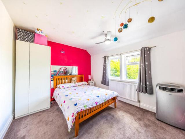 3 bedroom semi detached house for sale in Brybur Close, Reading, RG2