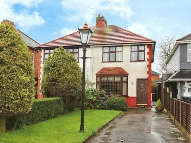3 Bedroom Semi detached House For Sale In Bulkington