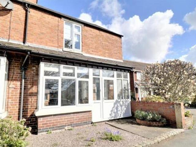 3 Bedroom Semi detached House For Sale In Burton on trent, Staffordshire