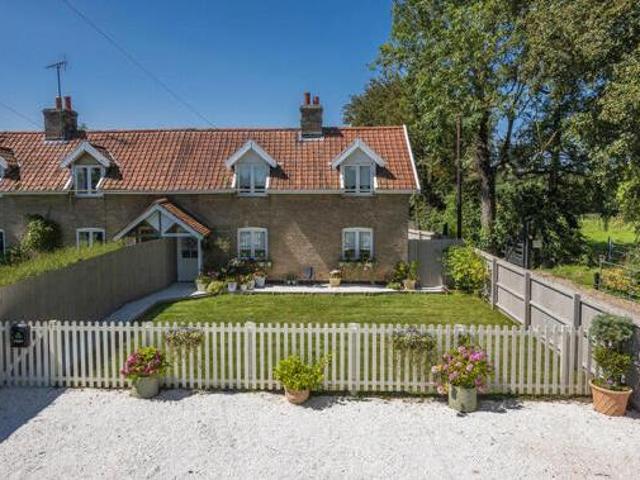 3 Bedroom Semi detached House For Sale In Bury St. Edmunds
