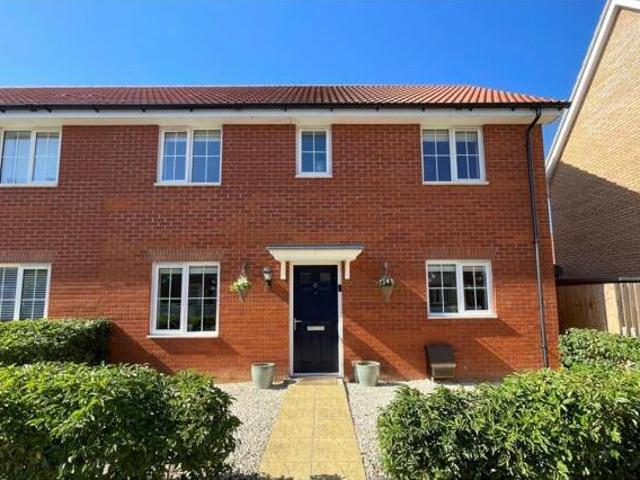 3 Bedroom Semi detached House For Sale In Bury St. Edmunds, Suffolk
