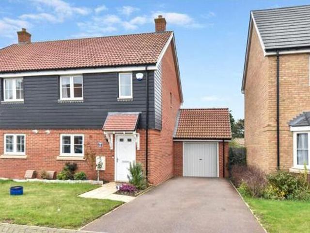 3 Bedroom Semi detached House For Sale In Bury St. Edmunds, Suffolk