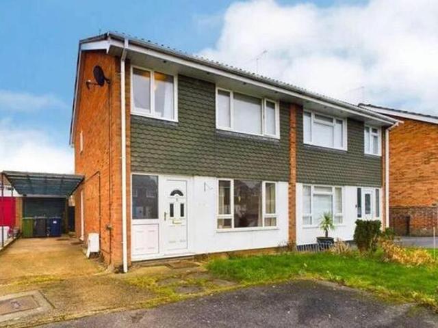 3 Bedroom Semi detached House For Sale In Bury