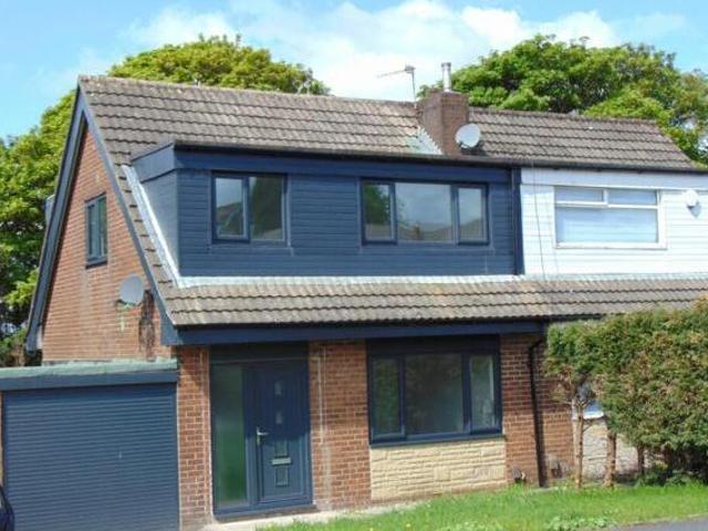 3 Bedroom Semi detached House For Sale In Burnley