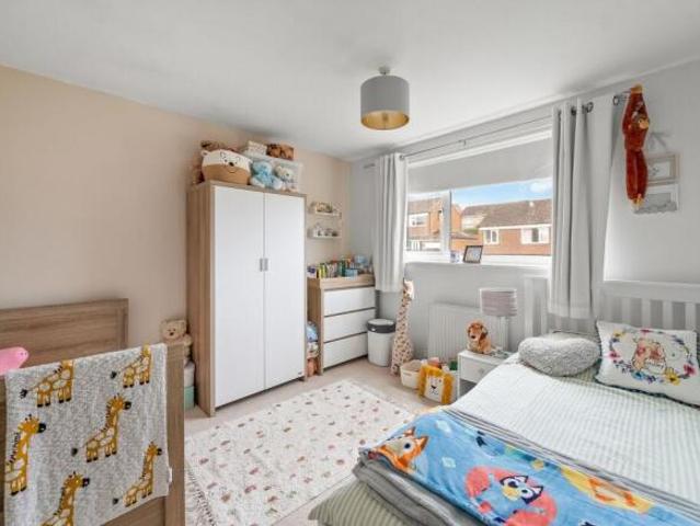 3 bedroom semi detached house for sale in Burnside Road, Harrogate, HG1
