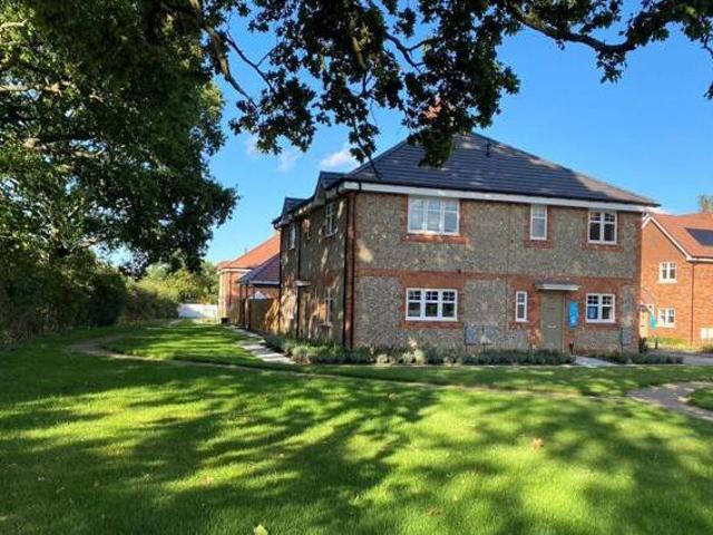 3 Bedroom Semi detached House For Sale In Burnt Common Lane, Ripley