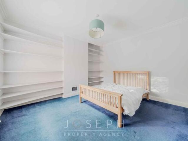 3 bedroom semi detached house for sale in Burrell Road, Ipswich, IP2