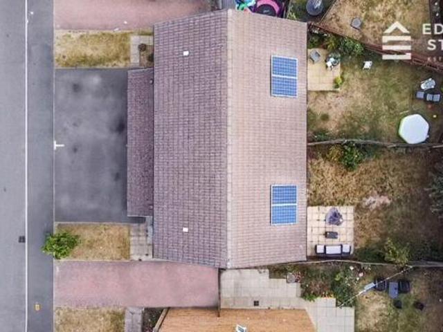 3 bedroom semi detached house for sale in Buttercream Drive, Peterborough, Cambridgeshire, PE2